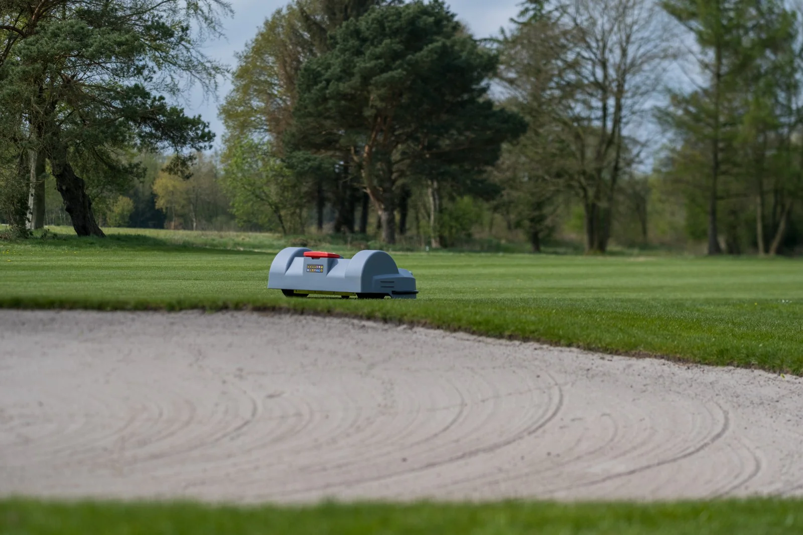 Echo Robot Mowers: Golf Course's Best-Kept Secret - Turf Star Western